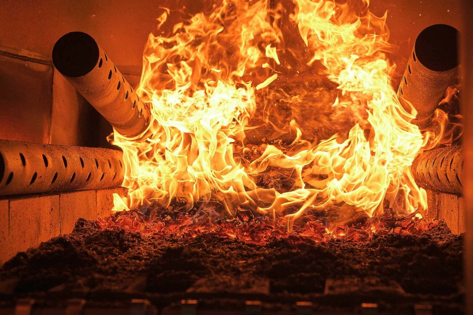 Flisfyrt byggvarme hos Hallingplast - Byggfakta Nyheter